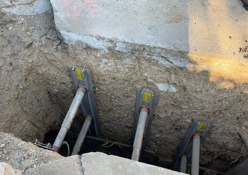 Vertical Aluminum Hydraulic Shores – StemarInc